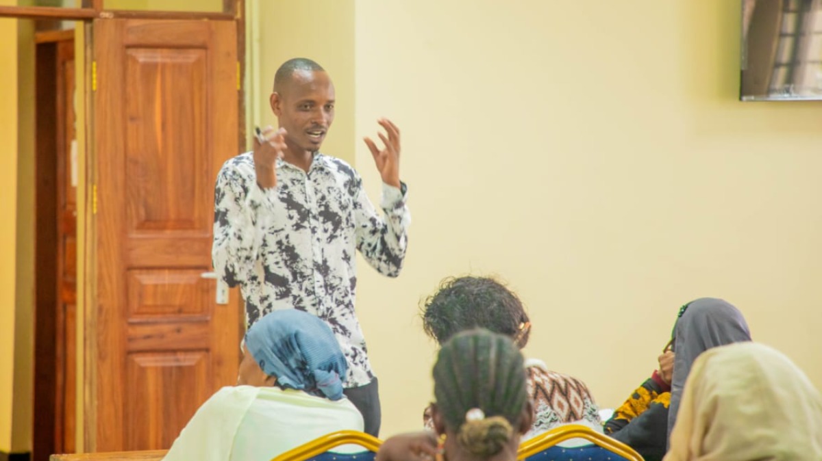 VIJANA SINGIDA KUNUFAIKA NA MIKOPO BILA RIBA, WAPATIWA MAFUNZO YA ...